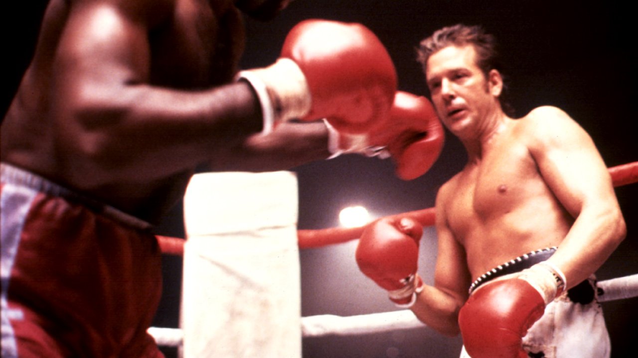 Рецензии на фильм Свой парень / Homeboy, отзывы